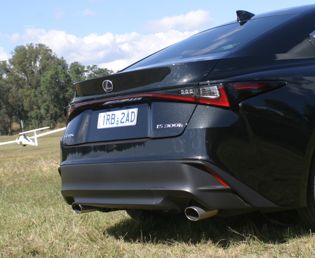 Glide on by in the Lexus IS 300h – Driven Women: The Car Magazine for Women