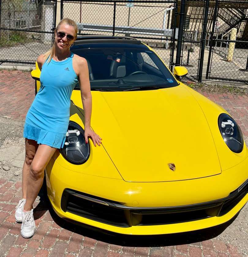 Success Model – Driven Women: The Car Magazine for Women